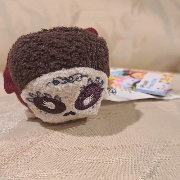 Disney | Toys | Disney Store Tsum Tsum 35 Mini Coco Series Imelda ...